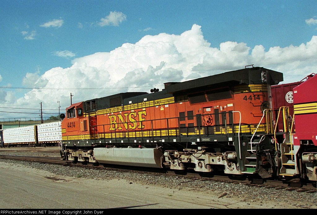 BNSF 4414